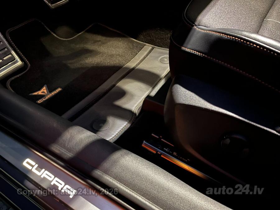 Серый Cupra Formentor 2021 в Таллин, объемом двигателя 2.00 л и пробегом 101 тыс. км за 28800 €, фото 31 на AUTOMOTO.COM.LV
