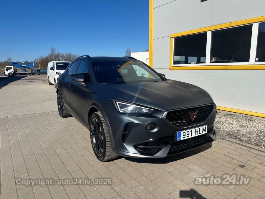 Pelēks Cupra Formentor 2022 Tallina, ar dzinēja tilpumu 2.00 L un nobraukumu 63 tūkst. km par 28700 €, foto 4 vietnē AUTOMOTO.COM.LV