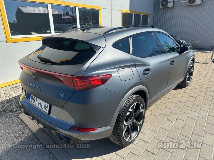 Pelēks Cupra Formentor 2022 Tallina, ar dzinēja tilpumu 2.00 L un nobraukumu 63 tūkst. km par 28700 €, foto 11 vietnē AUTOMOTO.COM.LV