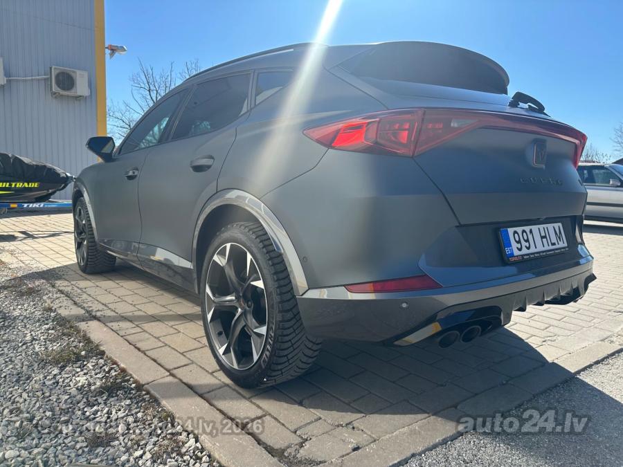 Pelēks Cupra Formentor 2022 Tallina, ar dzinēja tilpumu 2.00 L un nobraukumu 63 tūkst. km par 28700 €, foto 12 vietnē AUTOMOTO.COM.LV