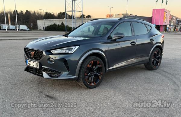 Pelēks Cupra Formentor 2022 Tallina, ar dzinēja tilpumu 2.00 L un nobraukumu 38 tūkst. km par 33000 €, foto  vietnē AUTOMOTO.COM.LV