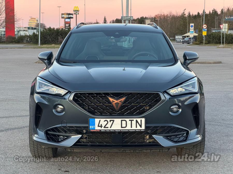 Pelēks Cupra Formentor 2022 Tallina, ar dzinēja tilpumu 2.00 L un nobraukumu 38 tūkst. km par 33000 €, foto 6 vietnē AUTOMOTO.COM.LV