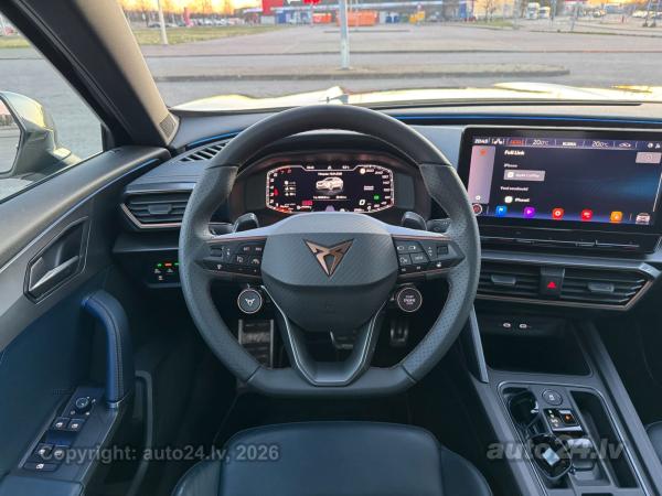 Pelēks Cupra Formentor 2022 Tallina, ar dzinēja tilpumu 2.00 L un nobraukumu 38 tūkst. km par 33000 €, foto 7 vietnē AUTOMOTO.COM.LV