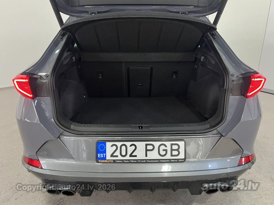 Pelēks Cupra Formentor 2022 Tallina, ar dzinēja tilpumu 2.00 L un nobraukumu 58 tūkst. km par 27900 €, foto 30 vietnē AUTOMOTO.COM.LV