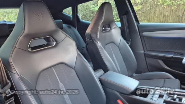 Pelēks Cupra Formentor 2022 Tallina, ar dzinēja tilpumu 1.40 L un nobraukumu 40 tūkst. km par 26999 €, foto 10 vietnē AUTOMOTO.COM.LV