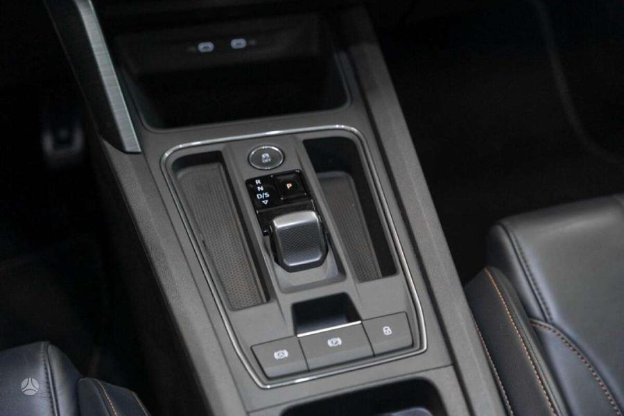 Серый Cupra Formentor 2022 в Вильнюс, объемом двигателя 2.50 л и пробегом 74 тыс. км за 34600 €, фото 23 на AUTOMOTO.COM.LV