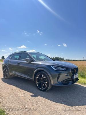 Grey Cupra Formentor 2022 in Rakvere, with an engine capacity of 2.00 L and mileage of 94 thousand km for 28000 €, photo 3 on AUTOMOTO.COM.LV
