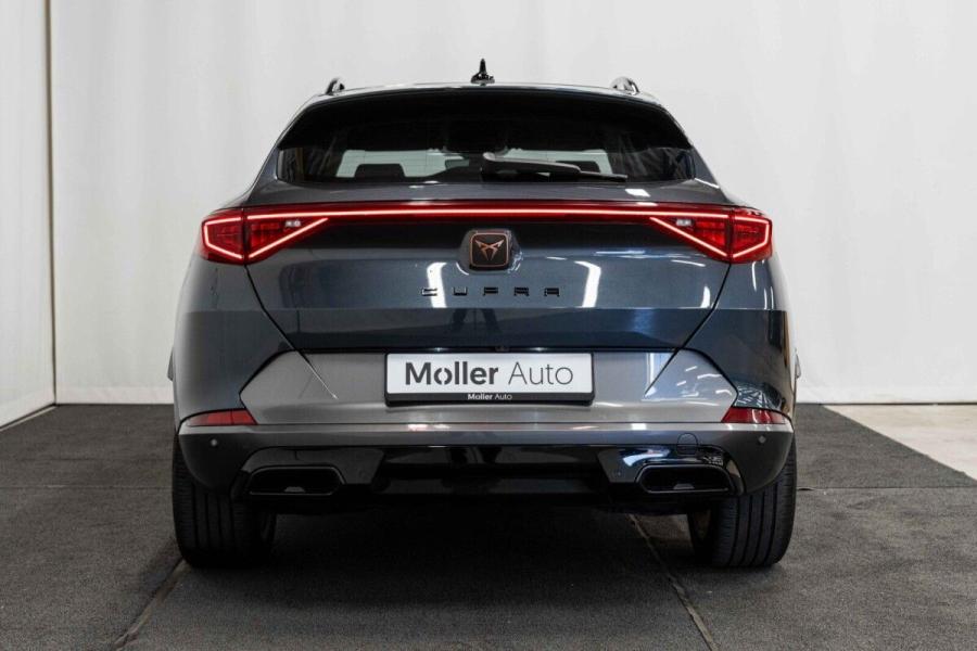 Серый Cupra Formentor 2022 в Таллин, объемом двигателя 2.00 л и пробегом 71 тыс. км за 25900 €, фото 5 на AUTOMOTO.COM.LV