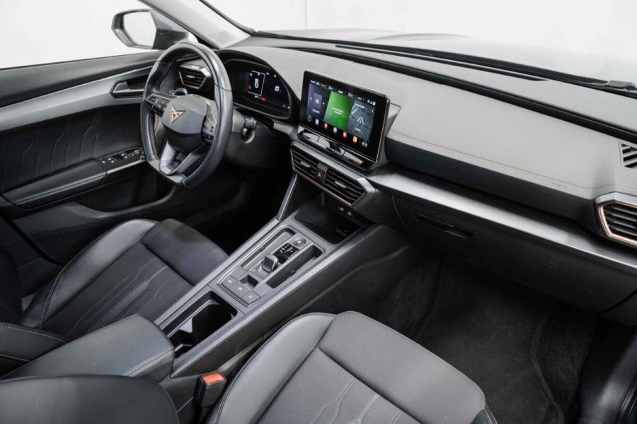 Серый Cupra Formentor 2022 в Таллин, объемом двигателя 2.00 л и пробегом 71 тыс. км за 25900 €, фото 8 на AUTOMOTO.COM.LV