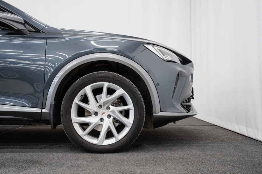 Серый Cupra Formentor 2022 в Таллин, объемом двигателя 2.00 л и пробегом 71 тыс. км за 25900 €, фото 17 на AUTOMOTO.COM.LV