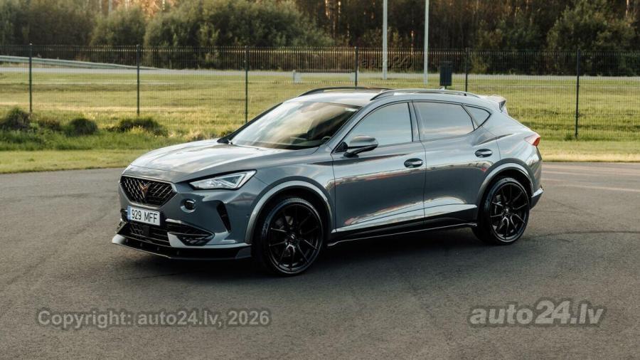 Pelēks Cupra Formentor 2023 Pērnava, ar dzinēja tilpumu 2.00 L un nobraukumu 36 tūkst. km par 35500 €, foto 1 vietnē AUTOMOTO.COM.LV