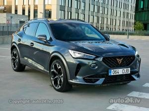 Серый Cupra Formentor 2023 в Таллин, объемом двигателя 2.00 л и пробегом 53 тыс. км за 35000 €, фото 3 на AUTOMOTO.COM.LV