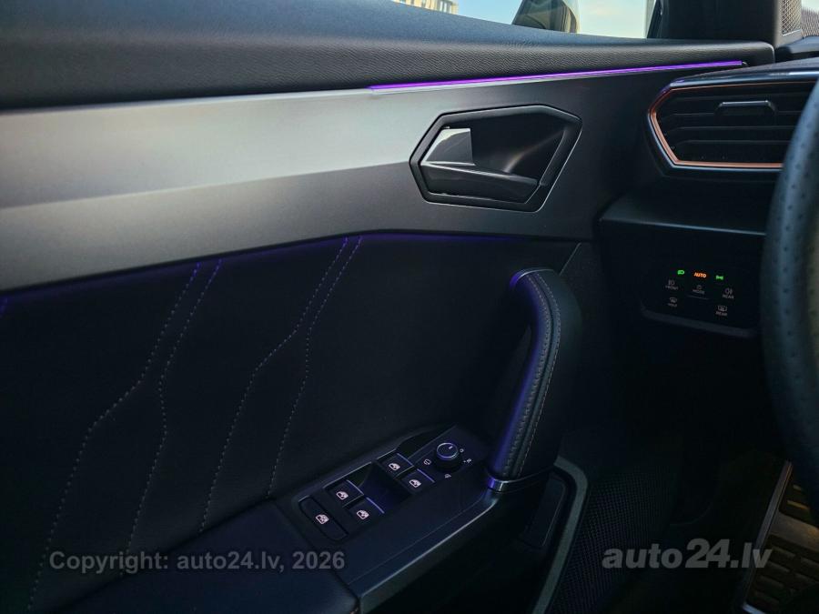 Серый Cupra Formentor 2023 в Таллин, объемом двигателя 2.00 л и пробегом 53 тыс. км за 35000 €, фото 15 на AUTOMOTO.COM.LV
