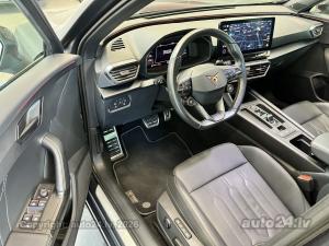 Pelēks Cupra Formentor 2023 Tallina, ar dzinēja tilpumu 2.50 L un nobraukumu 22 tūkst. km par 43900 €, foto 8 vietnē AUTOMOTO.COM.LV
