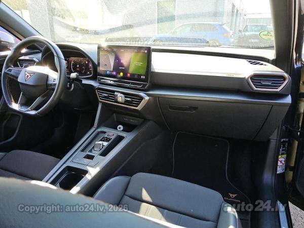 Grey Cupra Formentor 2023 in Tallinn, with an engine capacity of 2.00 L and mileage of 38 thousand km for 26600 €, photo 4 on AUTOMOTO.COM.LV