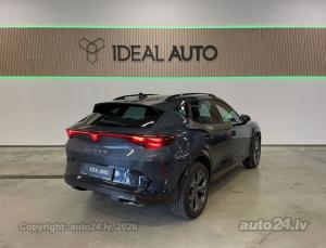 Pelēks Cupra Formentor 2024 Tallina, ar dzinēja tilpumu 1.50 L un nobraukumu 32 tūkst. km par 29990 €, foto 4 vietnē AUTOMOTO.COM.LV