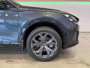 Pelēks Cupra Formentor 2024 Tallina, ar dzinēja tilpumu 1.50 L un nobraukumu 32 tūkst. km par 29990 €, foto 5 vietnē AUTOMOTO.COM.LV