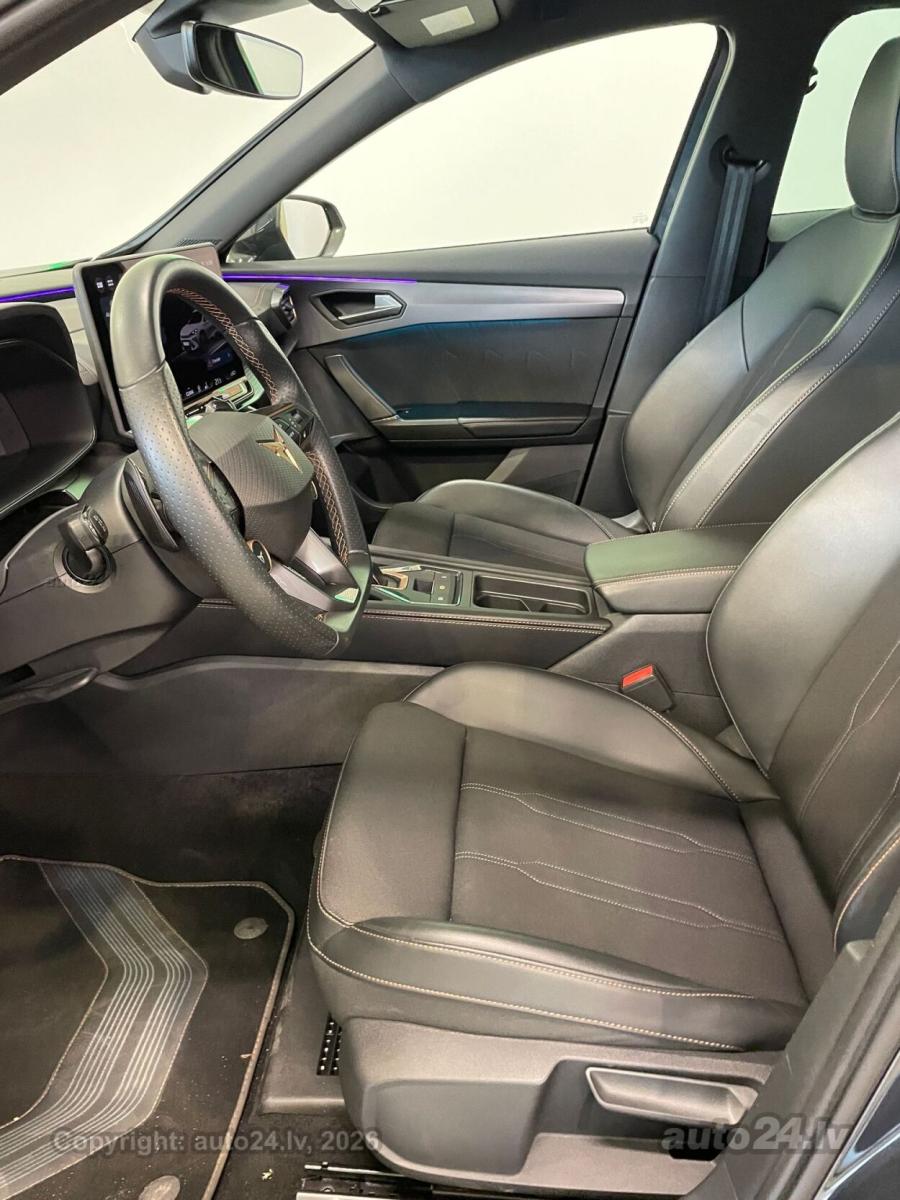 Pelēks Cupra Formentor 2024 Tallina, ar dzinēja tilpumu 1.50 L un nobraukumu 32 tūkst. km par 29990 €, foto 6 vietnē AUTOMOTO.COM.LV