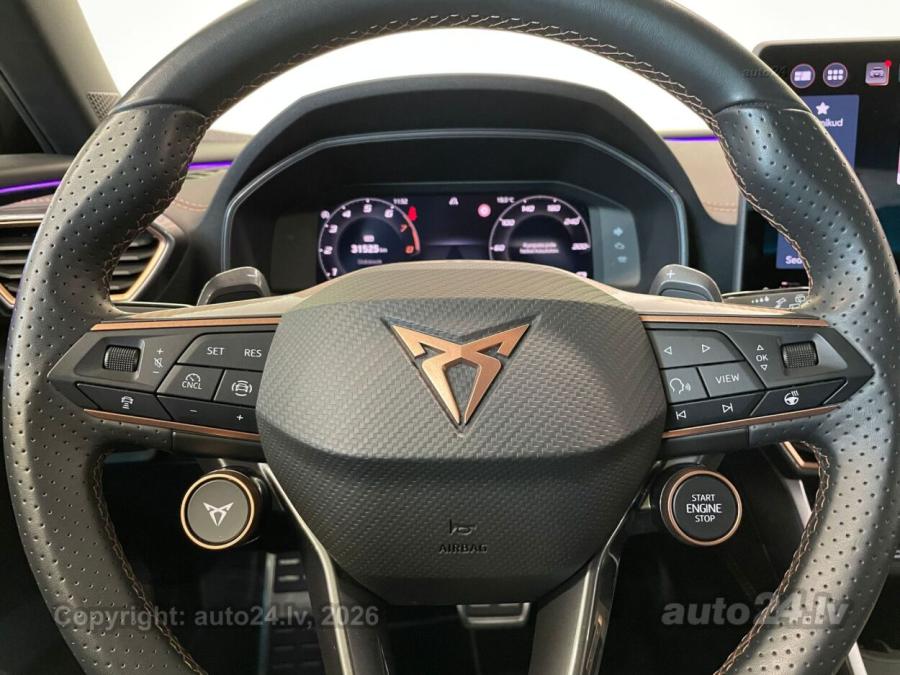 Pelēks Cupra Formentor 2024 Tallina, ar dzinēja tilpumu 1.50 L un nobraukumu 32 tūkst. km par 29990 €, foto 12 vietnē AUTOMOTO.COM.LV