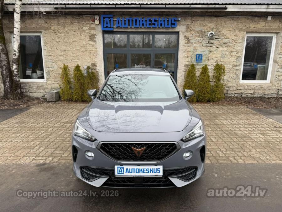 Серый Cupra Formentor 2024 в Таллин, объемом двигателя 2.00 л и пробегом 25 тыс. км за 33990 €, фото 25 на AUTOMOTO.COM.LV