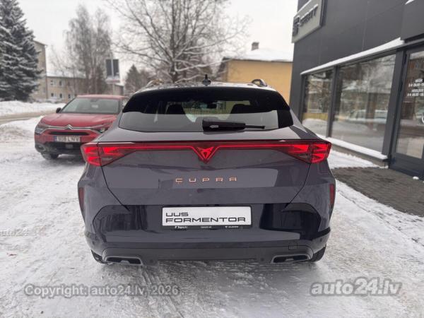 Серый Cupra Formentor 2026 в Тарту, объемом двигателя 2.00 л и пробегом 9 тыс. км за 37300 €, фото 6 на AUTOMOTO.COM.LV