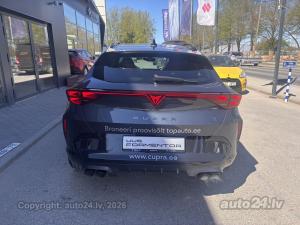 Pelēks Cupra Formentor 2026 Tartu, ar dzinēja tilpumu 2.00 L un nobraukumu 20 tūkst. km par 41990 €, foto 5 vietnē AUTOMOTO.COM.LV