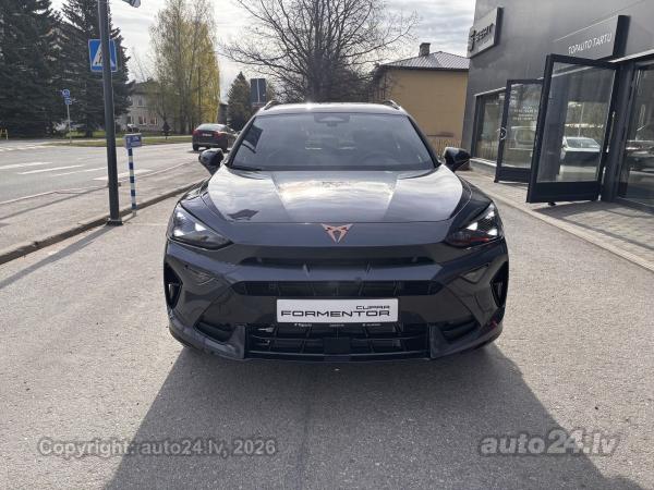 Серый Cupra Formentor 2026 в Тарту, объемом двигателя 2.00 л и пробегом 10 тыс. км за 39120 €, фото 5 на AUTOMOTO.COM.LV