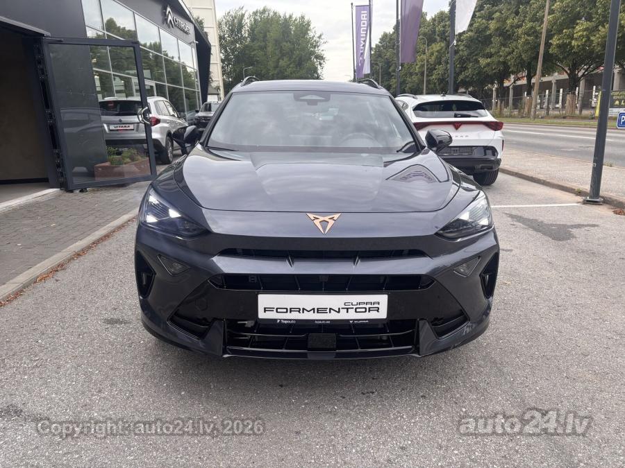 Grey Cupra Formentor 2026 in Tartu, with an engine capacity of 2.00 L and mileage of 0 thousand km for 40330 €, photo 7 on AUTOMOTO.COM.LV