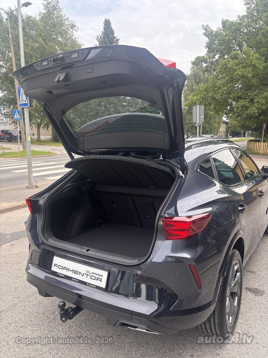 Grey Cupra Formentor 2026 in Tartu, with an engine capacity of 2.00 L and mileage of 0 thousand km for 40330 €, photo 18 on AUTOMOTO.COM.LV