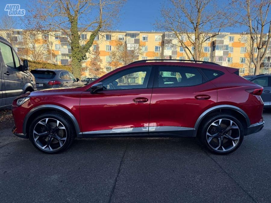 Red Cupra Formentor 2021 in Kaunas, with an engine capacity of 2.00 L and mileage of 43 thousand km for 29973 €, photo 2 on AUTOMOTO.COM.LV
