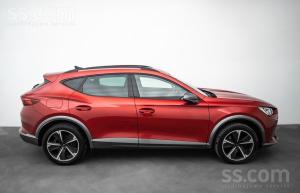 Sarkans Cupra Formentor 2021 Tallina, ar dzinēja tilpumu 1.50 L un nobraukumu 95 tūkst. km par 21999 €, foto 5 vietnē AUTOMOTO.COM.LV