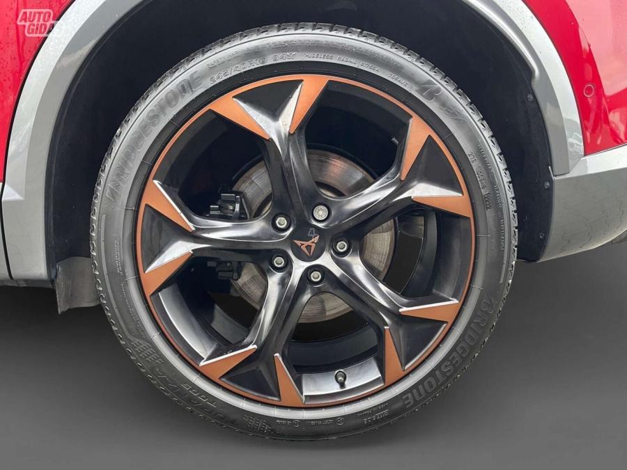 Красный Cupra Formentor 2022 в Каунас, объемом двигателя 2.00 л и пробегом 24 тыс. км за 33156 €, фото 14 на AUTOMOTO.COM.LV