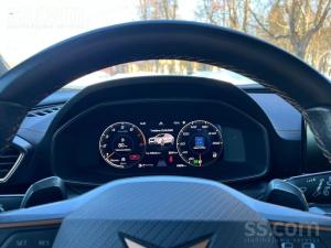 Красный Cupra Formentor 2022 в Рига, объемом двигателя 1.50 л и пробегом 63 тыс. км за 24000 €, фото 12 на AUTOMOTO.COM.LV