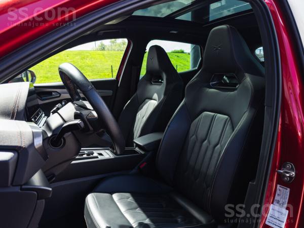 Red Cupra Formentor 2022 in Riga, with an engine capacity of 1.50 L and mileage of 45 thousand km for 21900 €, photo 9 on AUTOMOTO.COM.LV