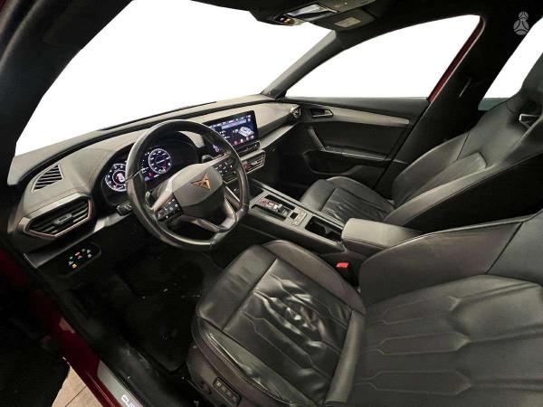 Sarkans Cupra Formentor 2022 Viļņa, ar dzinēja tilpumu 1.50 L un nobraukumu 175 tūkst. km par 16500 €, foto 7 vietnē AUTOMOTO.COM.LV