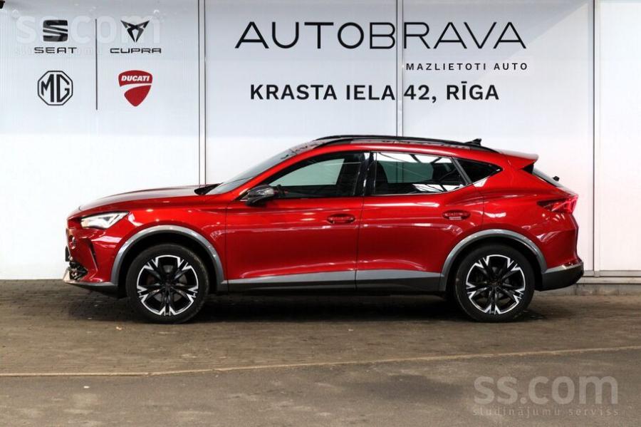 Красный Cupra Formentor 2022 в Рига, объемом двигателя 1.50 л и пробегом 62 тыс. км за 23490 €, фото 5 на AUTOMOTO.COM.LV