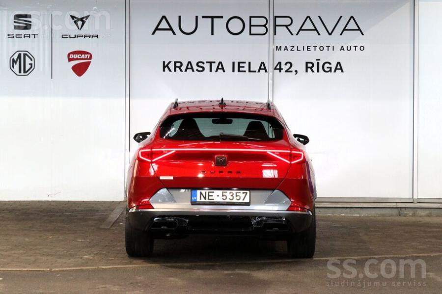 Красный Cupra Formentor 2022 в Рига, объемом двигателя 1.50 л и пробегом 62 тыс. км за 23490 €, фото 8 на AUTOMOTO.COM.LV
