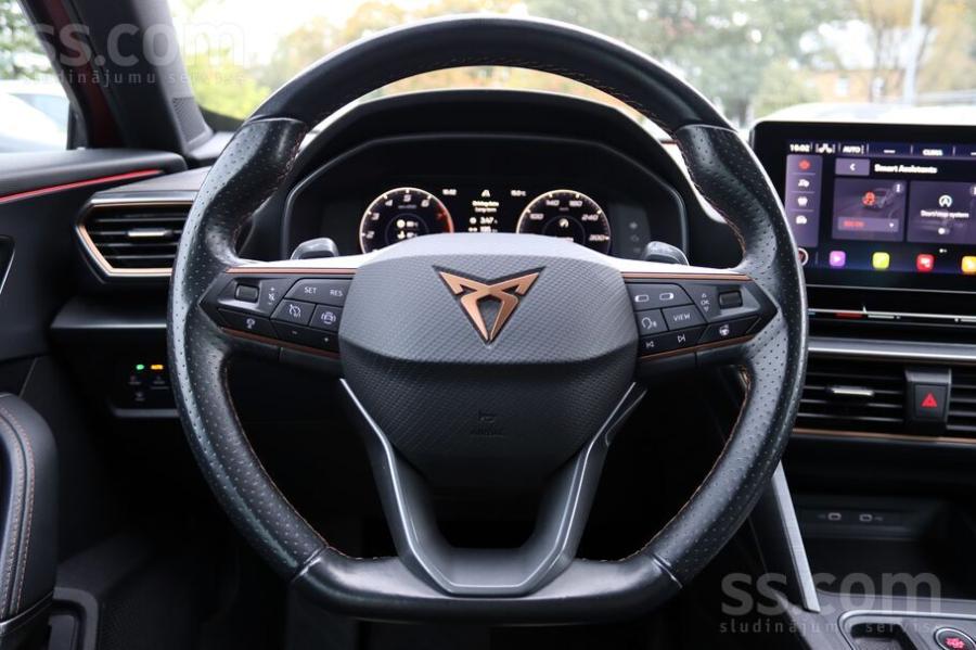 Красный Cupra Formentor 2022 в Рига, объемом двигателя 1.50 л и пробегом 62 тыс. км за 23490 €, фото 12 на AUTOMOTO.COM.LV
