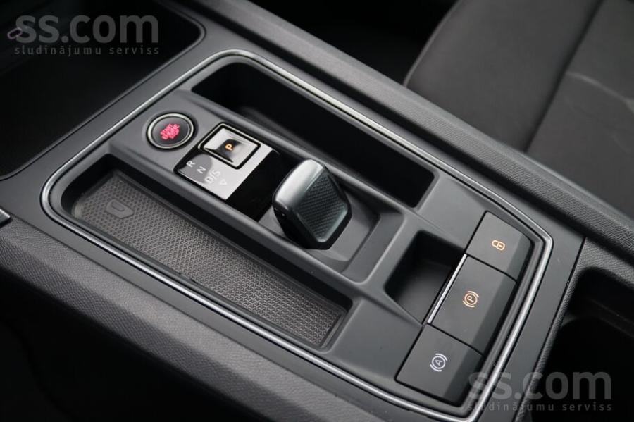 Красный Cupra Formentor 2022 в Рига, объемом двигателя 1.50 л и пробегом 62 тыс. км за 23490 €, фото 21 на AUTOMOTO.COM.LV