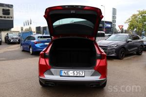 Красный Cupra Formentor 2022 в Рига, объемом двигателя 1.50 л и пробегом 62 тыс. км за 23490 €, фото 30 на AUTOMOTO.COM.LV