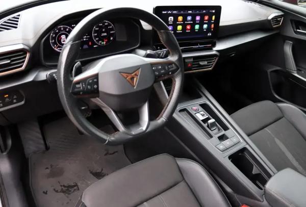 Sarkans Cupra Formentor 2022 Rīga, ar dzinēja tilpumu 1.50 L un nobraukumu 62 tūkst. km par 23490 €, foto 4 vietnē AUTOMOTO.COM.LV