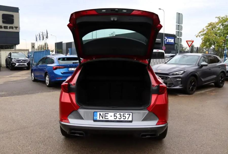 Sarkans Cupra Formentor 2022 Rīga, ar dzinēja tilpumu 1.50 L un nobraukumu 62 tūkst. km par 23490 €, foto 10 vietnē AUTOMOTO.COM.LV