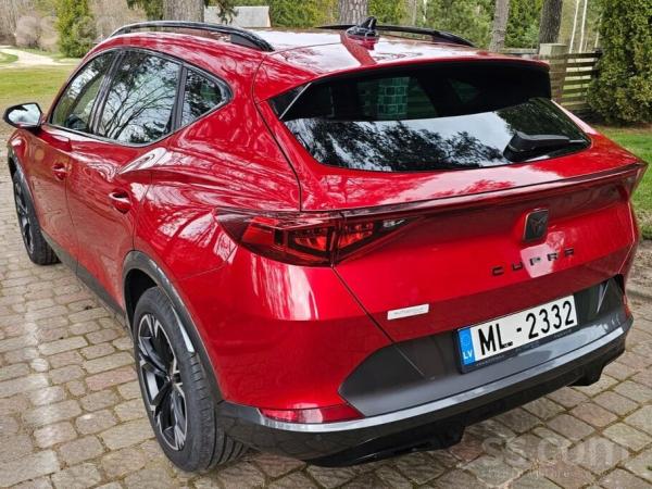 Красный Cupra Formentor 2023 в Елгава, объемом двигателя 1.50 л и пробегом 54 тыс. км за 22500 €, фото 6 на AUTOMOTO.COM.LV