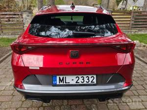 Красный Cupra Formentor 2023 в Елгава, объемом двигателя 1.50 л и пробегом 54 тыс. км за 22500 €, фото 6 на AUTOMOTO.COM.LV