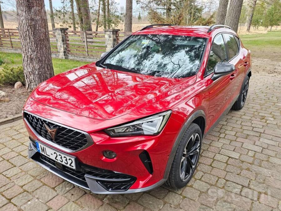 Красный Cupra Formentor 2023 в Елгава, объемом двигателя 1.50 л и пробегом 54 тыс. км за 22500 €, фото 9 на AUTOMOTO.COM.LV
