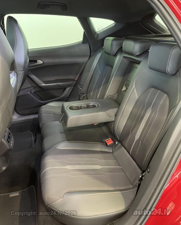 Red Cupra Formentor 2021 in Tallinn, with an engine capacity of 2.00 L and mileage of 76 thousand km for 28990 €, photo 10 on AUTOMOTO.COM.LV