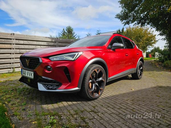 Cupra Formentor 2021 в Тарту на AUTOMOTO.COM.LV Красный Cupra Formentor 2021 в Тарту, объемом двигателя 2.00 л и пробегом 54 тыс. км за 26900 €, фото 4 на AUTOMOTO.COM.LV
