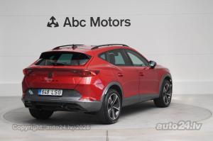 Sarkans Cupra Formentor 2022 Tallina, ar dzinēja tilpumu 1.50 L un nobraukumu 67 tūkst. km par 24990 €, foto 5 vietnē AUTOMOTO.COM.LV