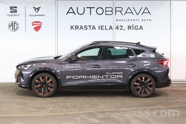 Фиолетовый Cupra Formentor 2025 в Рига, объемом двигателя 2.00 л и пробегом 20 тыс. км за 35990 €, фото 5 на AUTOMOTO.COM.LV
