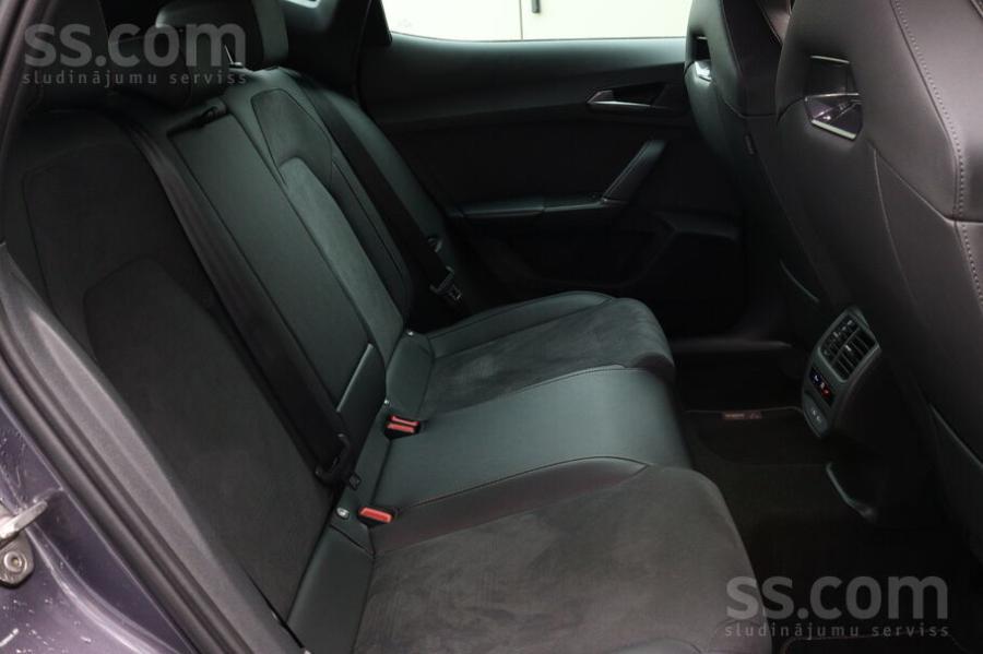 Violet Cupra Formentor 2025 in Riga, with an engine capacity of 2.00 L and mileage of 20 thousand km for 35990 €, photo 30 on AUTOMOTO.COM.LV